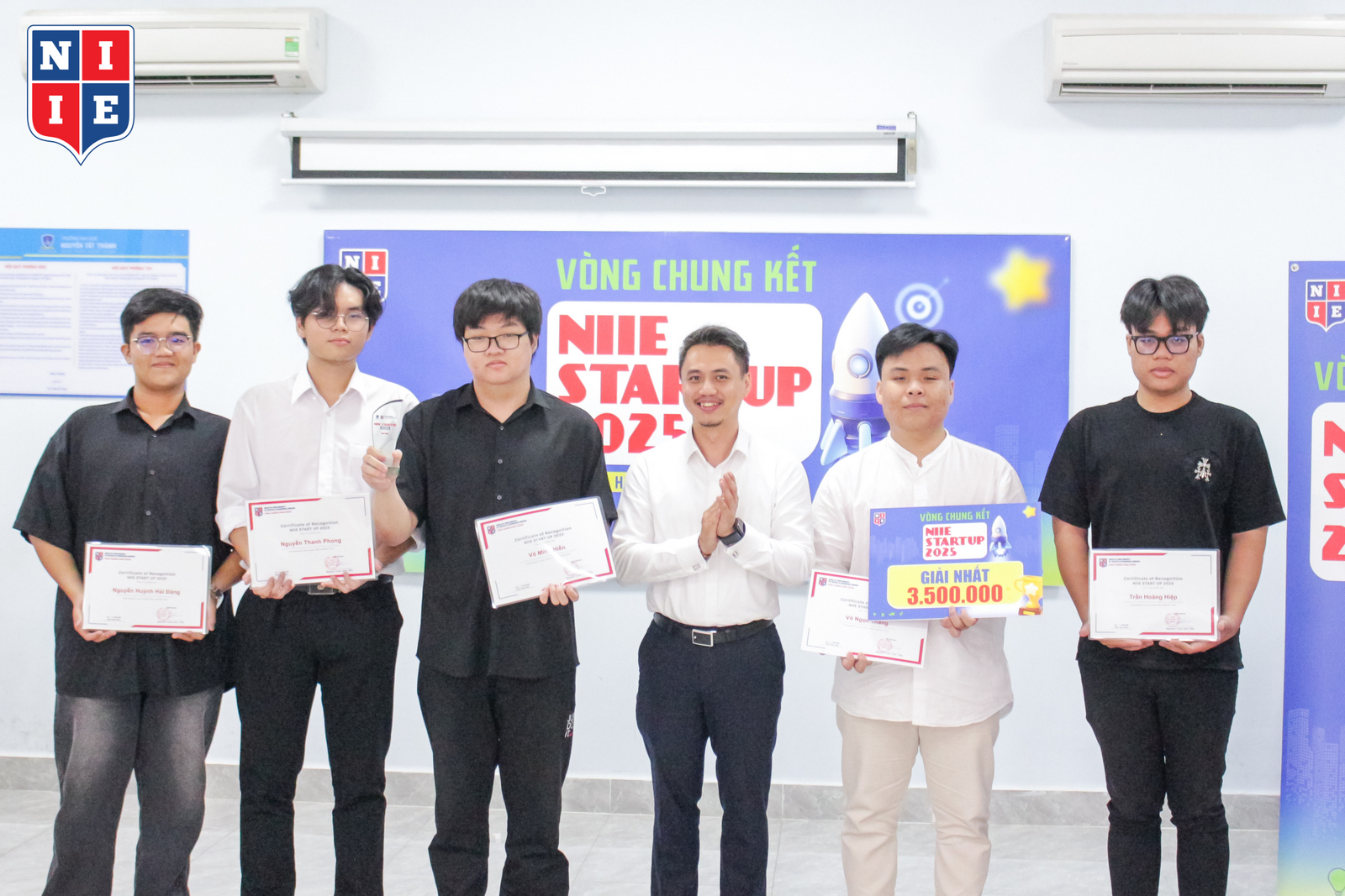 NIIE Startup 2025: Khi đam mê khởi nghiệp được chắp cánh - Trường Đại ...