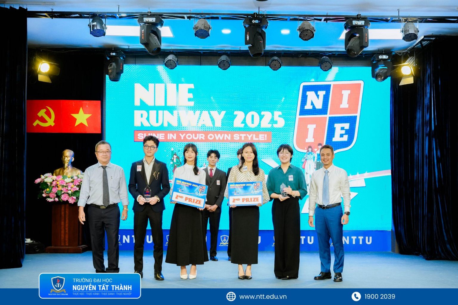 Vòng chung kết NIIE Runway 2025: Khi “chất” NIIE lên tiếng - Trường Đại ...